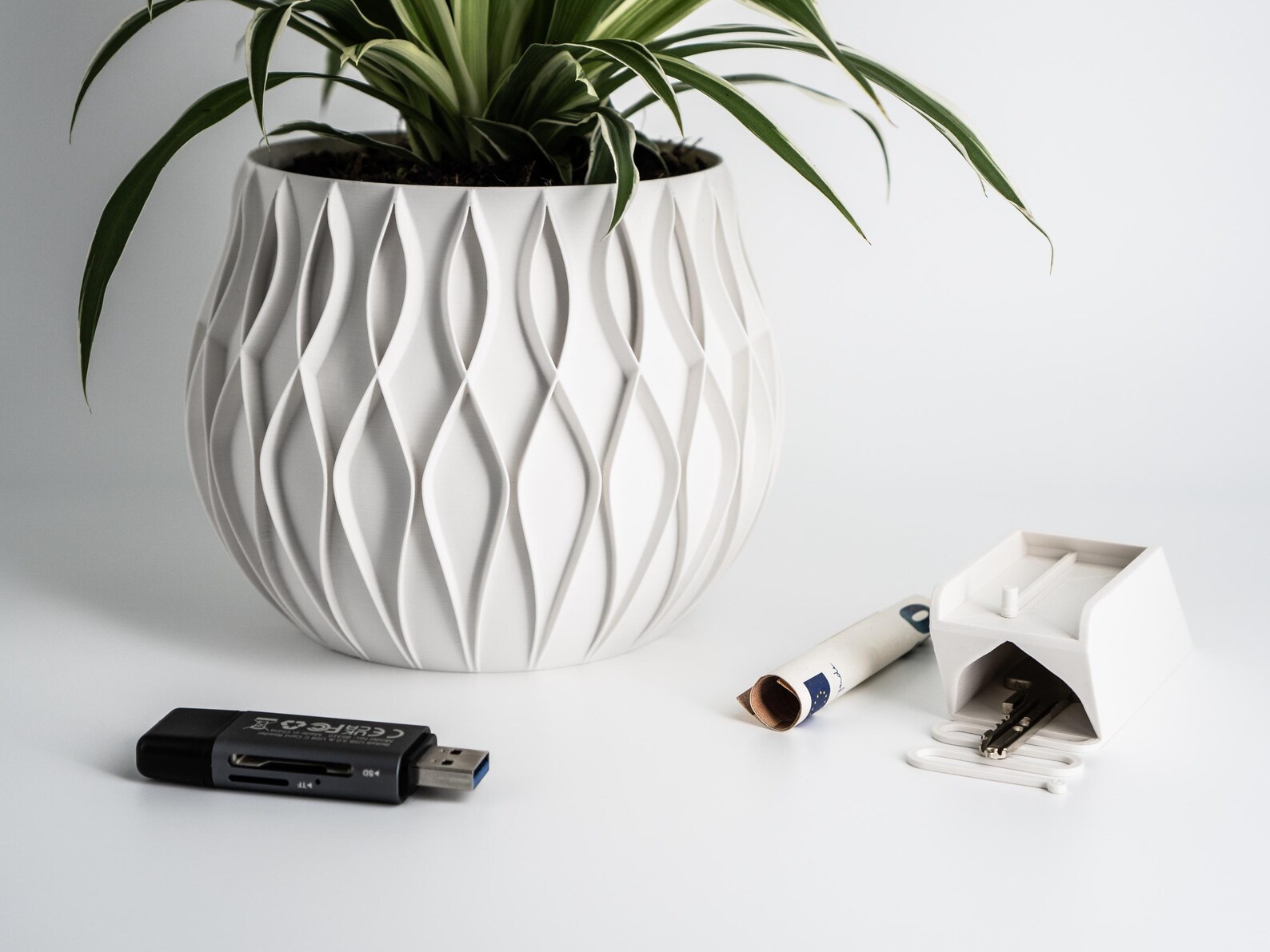 3D Printed Plant Pot With Hidden Storage – “bellaria” Secret Safe ...