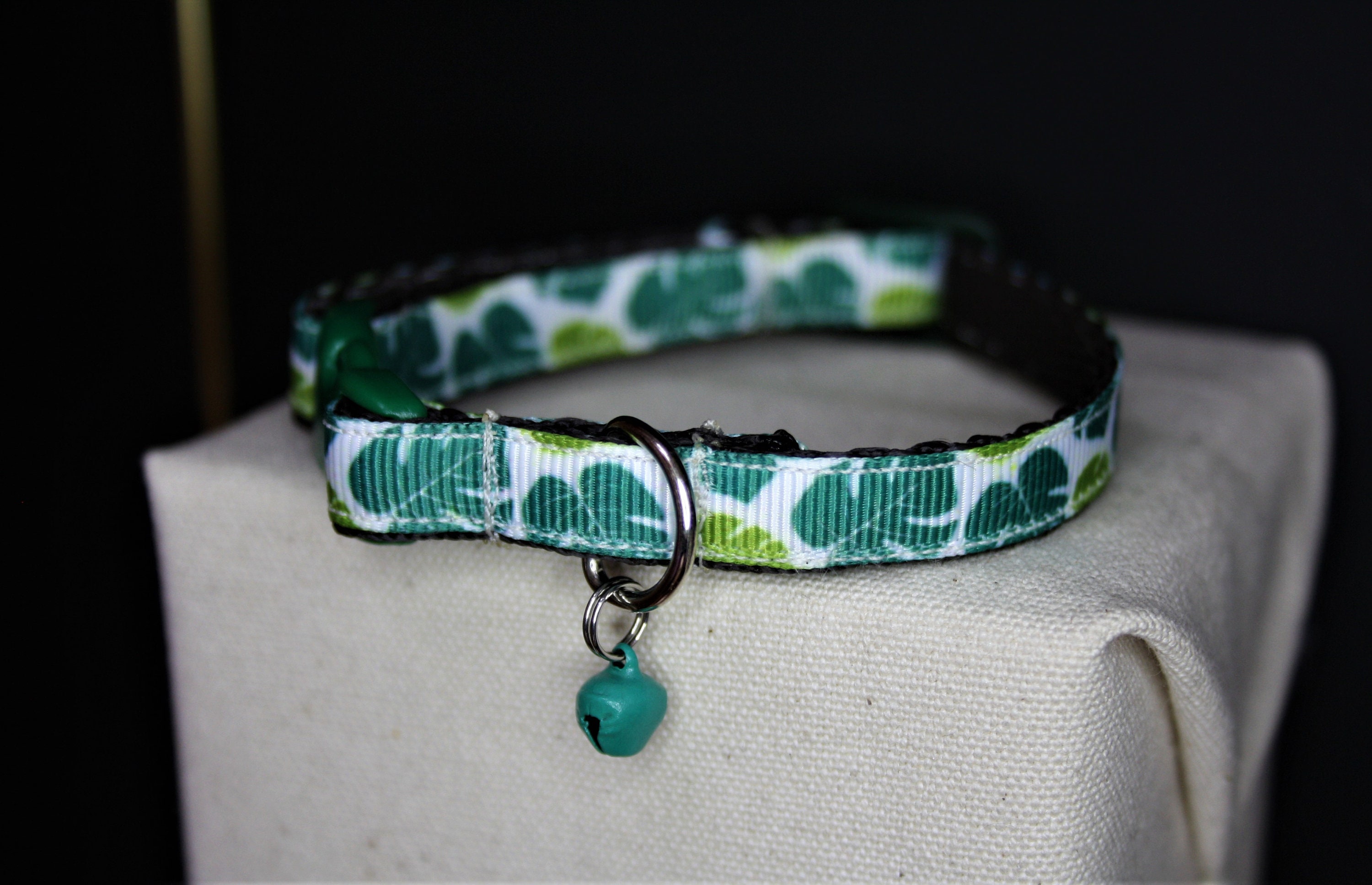 CAT COLLAR Kitten Collar Green Collar Tropical Exotic | Etsy