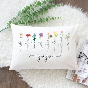 Yaya Gift With Grandkids' Names & Birth Month Flowers - Etsy