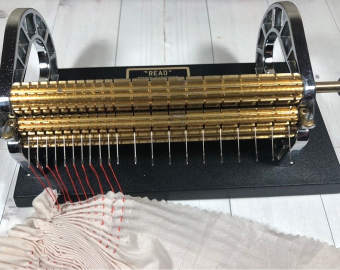 READ 16 Row Smocking Pleater Machine (vintage). Excellent Used ...