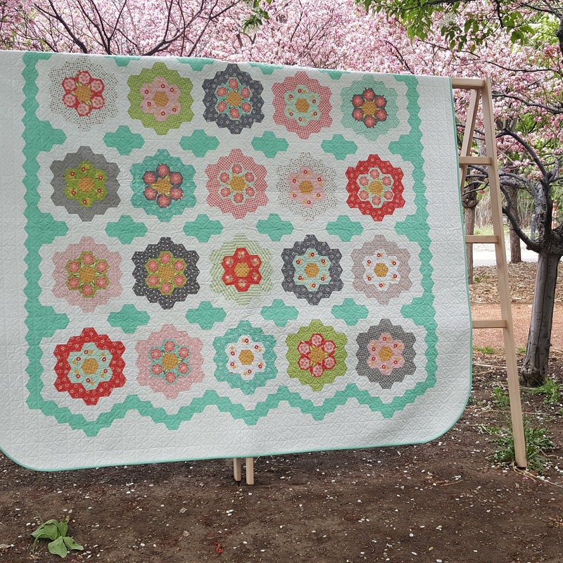 Flower Quilt Pattern - Etsy