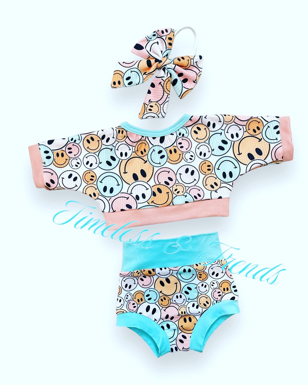 Boho Smiley Bummies Outfit for Girls, Smilies Pink Diaper Cover for ...