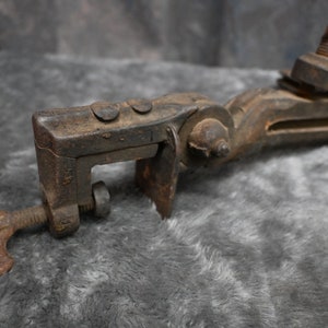 Henry Disston & Sons Hand Saw Sharpening Vise Bench Mount - Etsy