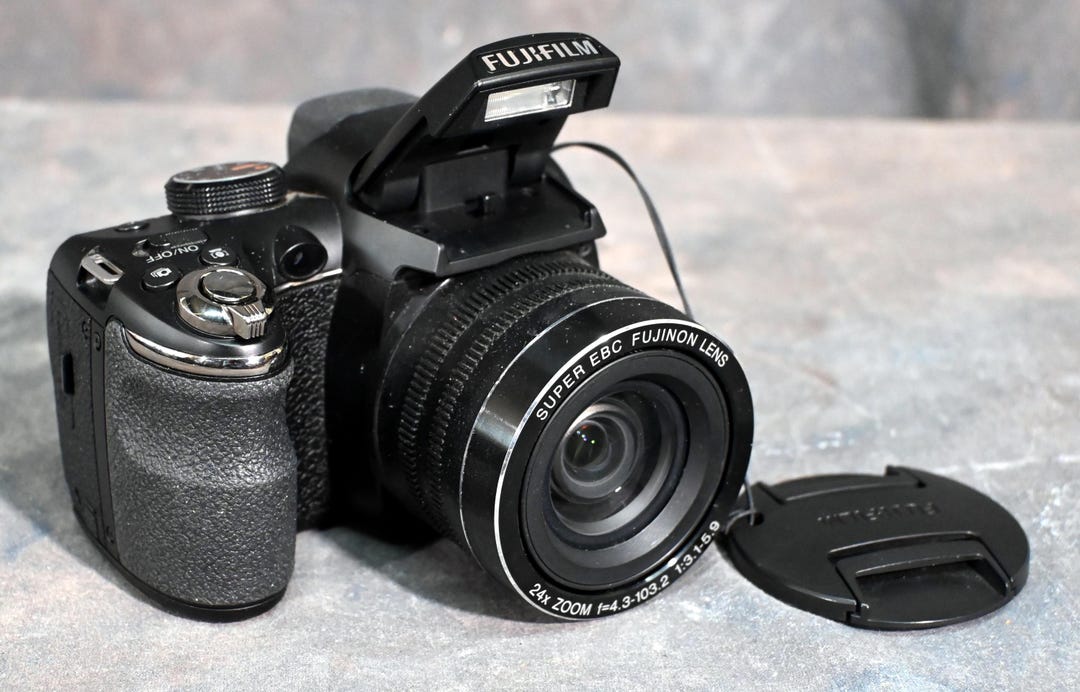 Fujifilm Finepix S Series S4250 14.0MP Digital Camera Black - Etsy