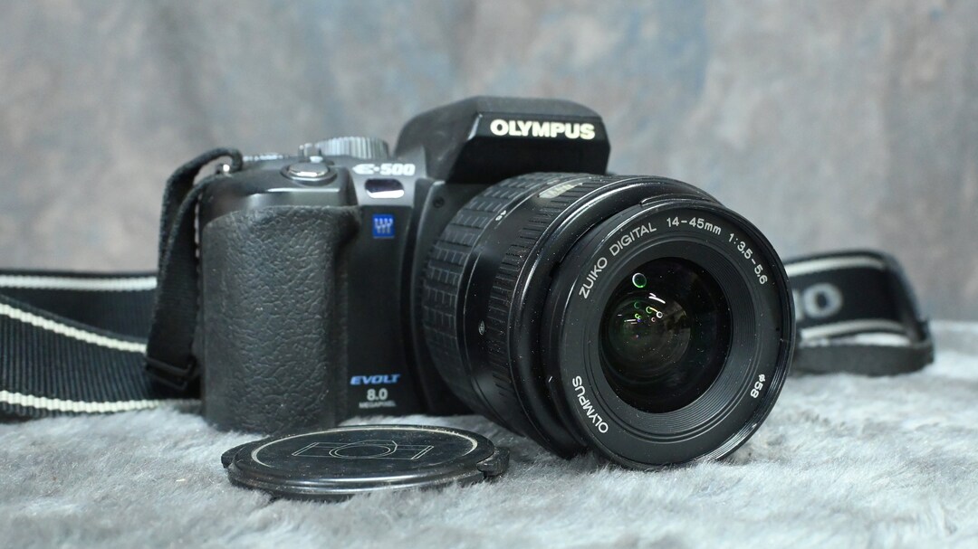 Olympus E-500 Evolt 8 MP Digital Camera & 14-45 Mm Lens - Etsy