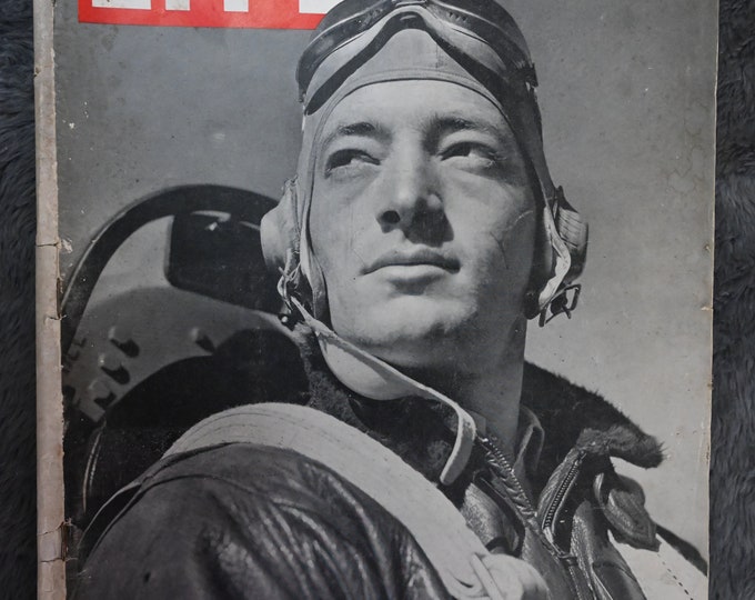 LIFE Magazine December 7, 1942 - Marine Ace Smith - Etsy