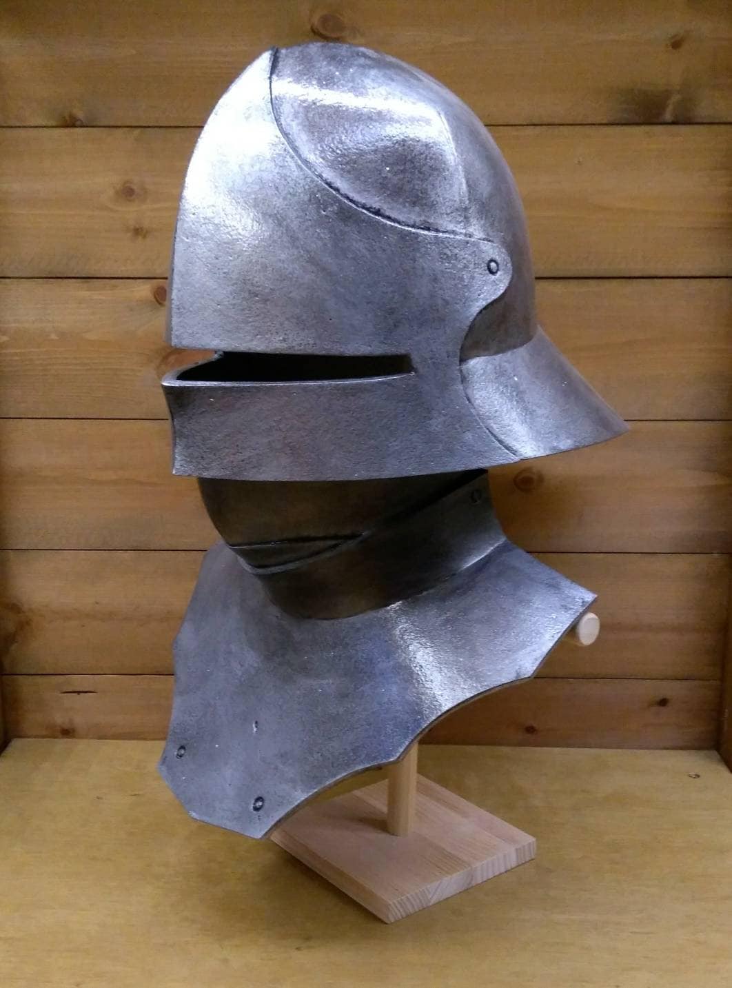Full Armor German Sallet