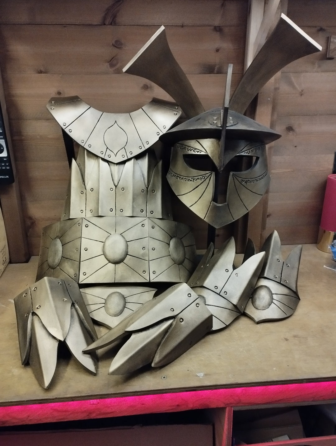 Easterling Armour Set - Etsy