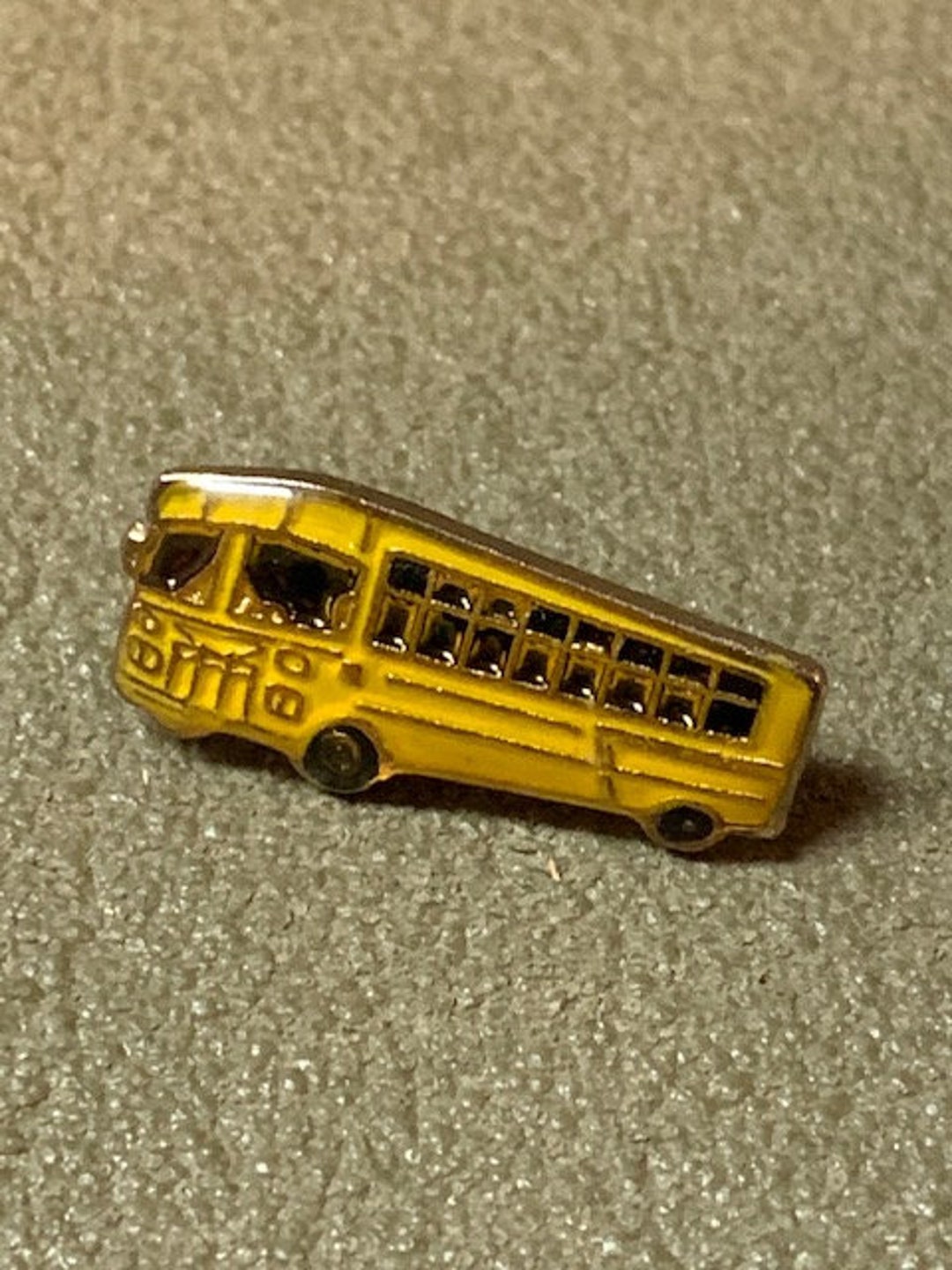 Transit City Shuttle School Bus Enamel Backpack Pin - Jacket Pin ...
