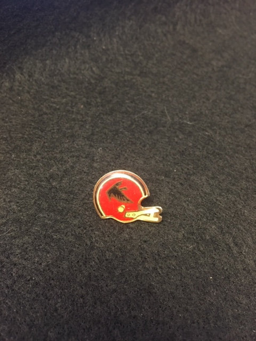 Atlanta Falcons Helmet Pin - Etsy