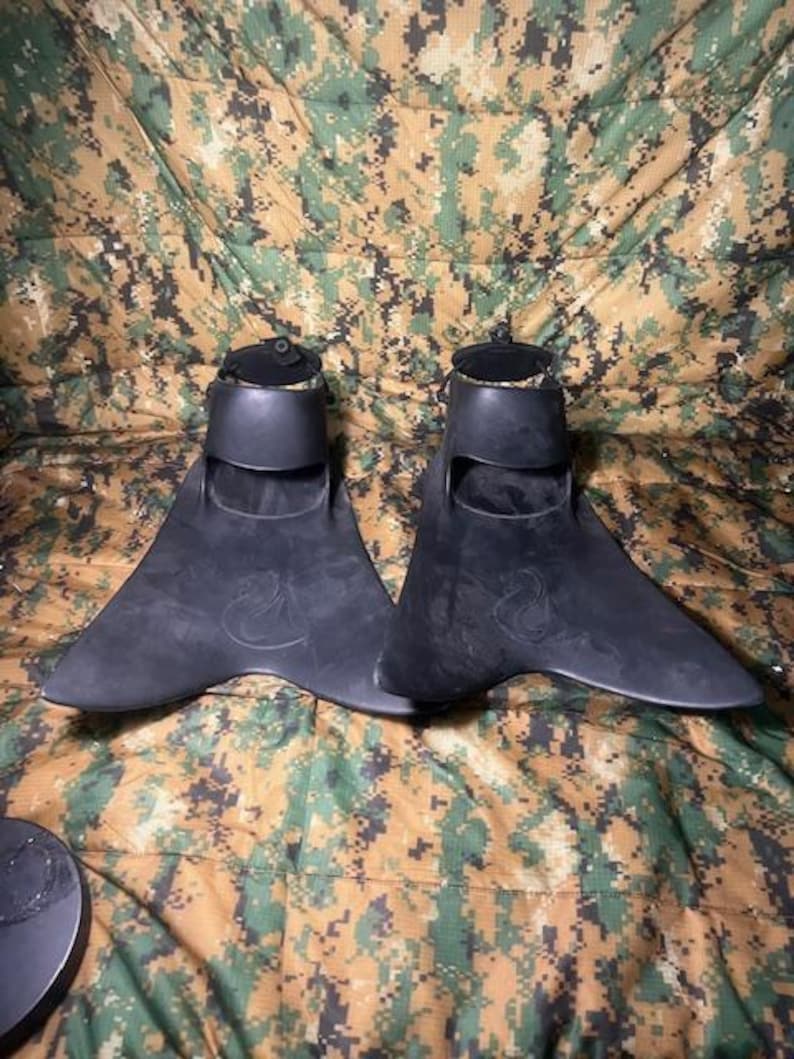 USN Force Fin Pro Navy Seal Force Recon Dive Fins XXL Scuba ...