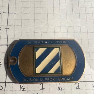 3rd Division Support Brigade Challenge Coin With Oath of Reenlistment ...