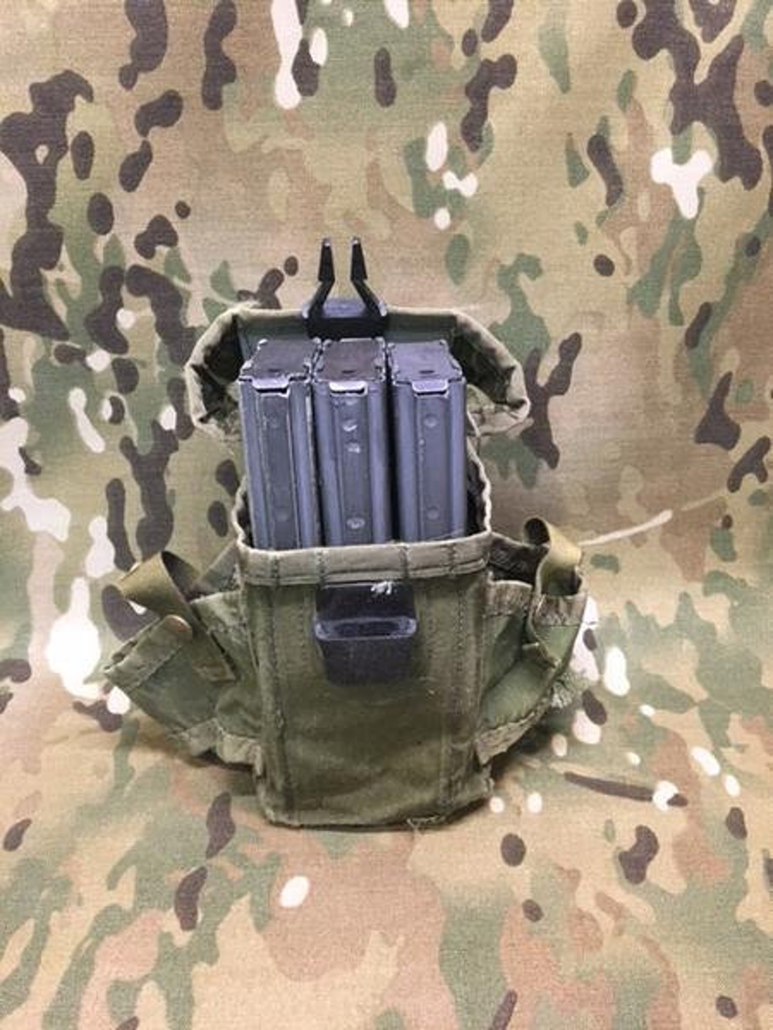 US Military Issue 3 Magazine Pouch for the M-16 M-15 OR M-4 - Etsy