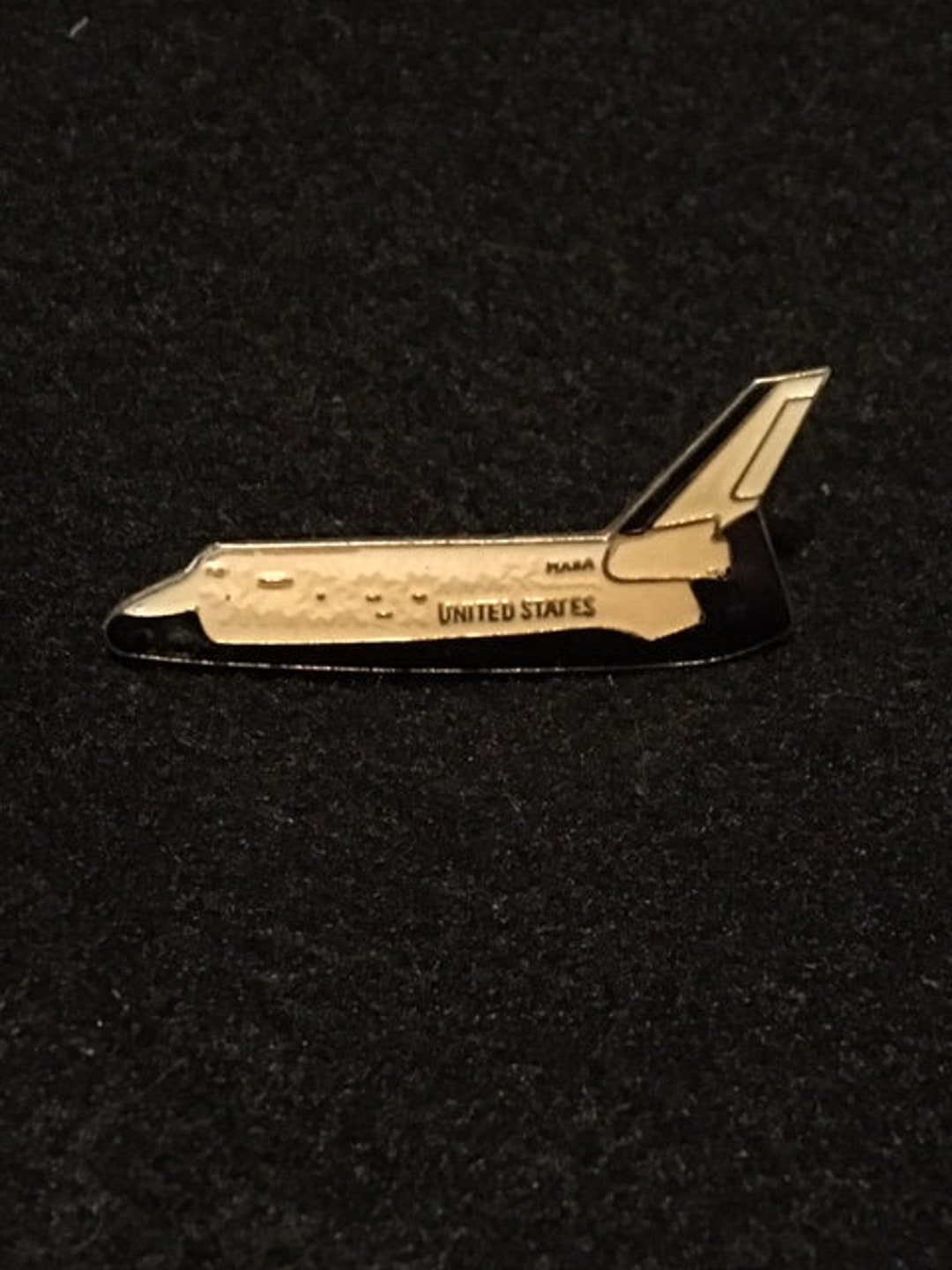United States Space Shuttle Enamel Backpack Pin - Jacket Pin - Graffiti ...