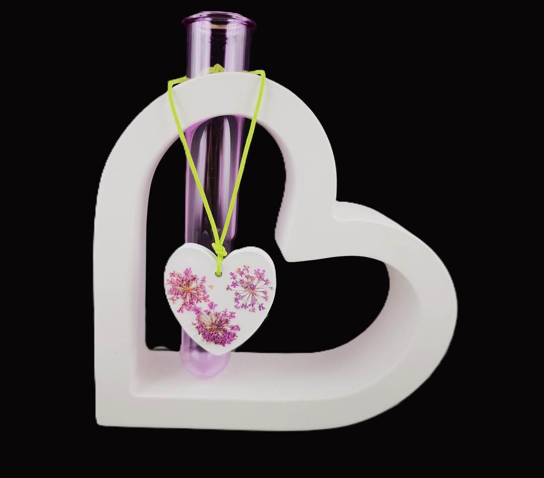 Ceramic Vase in Heart Shape, Test Tube Vase, Scandi Decoration - Etsy