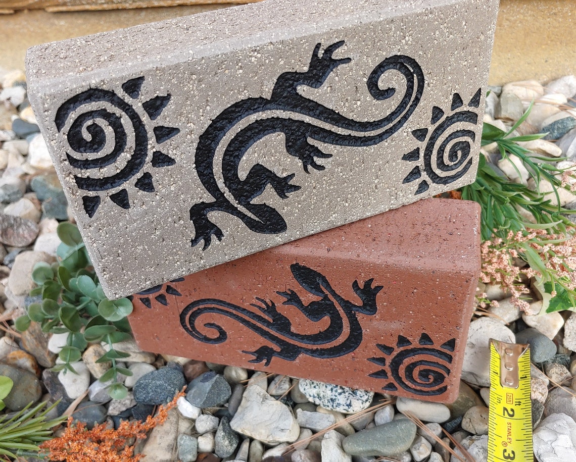 LIZARD GECKO Carved Stone / Engraved Brick Paver / Garden / Southwest ...