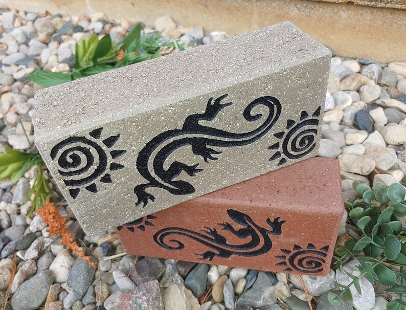 LIZARD GECKO Carved Stone / Engraved Brick Paver / Garden / Southwest ...