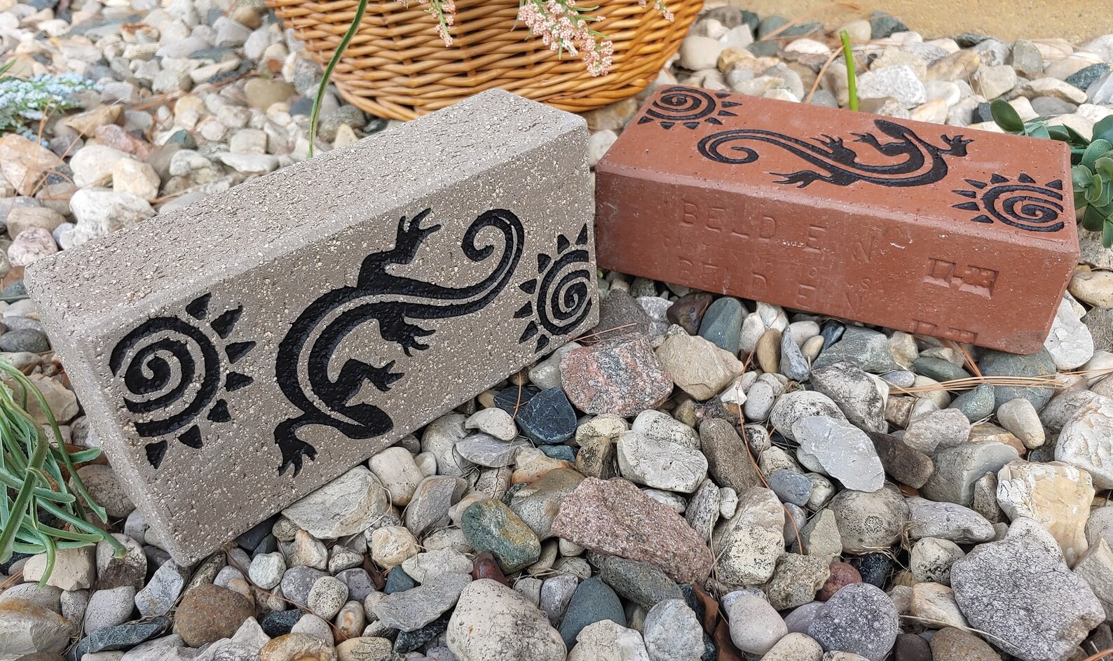 LIZARD GECKO Carved Stone / Engraved Brick Paver / Garden / Southwest ...