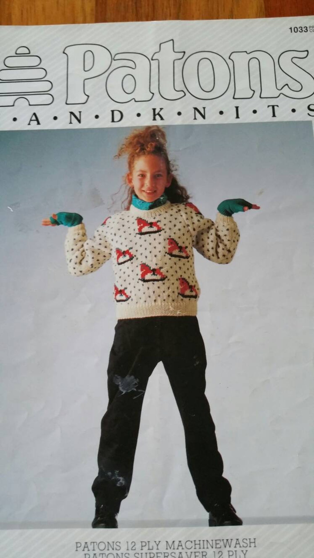 Patons - #1033 - 12 Ply Handknits for Children - Knitting Book - Size 4 ...