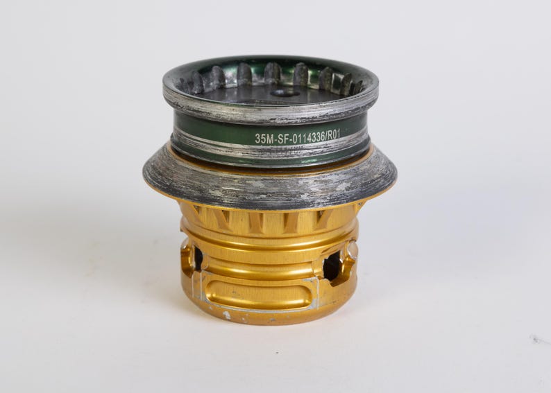 Gold Mclaren F1 Front Wheel Nut Pen Holder -decor for Formula One Car ...