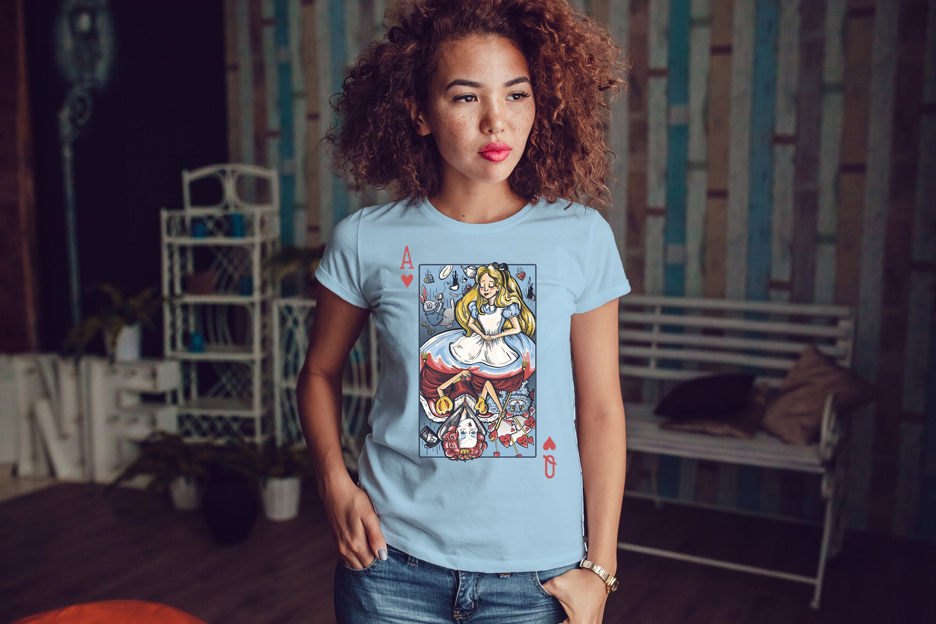 Alice in Wonderland / Queen of Hearts / White Rabbit / Heart / | Etsy