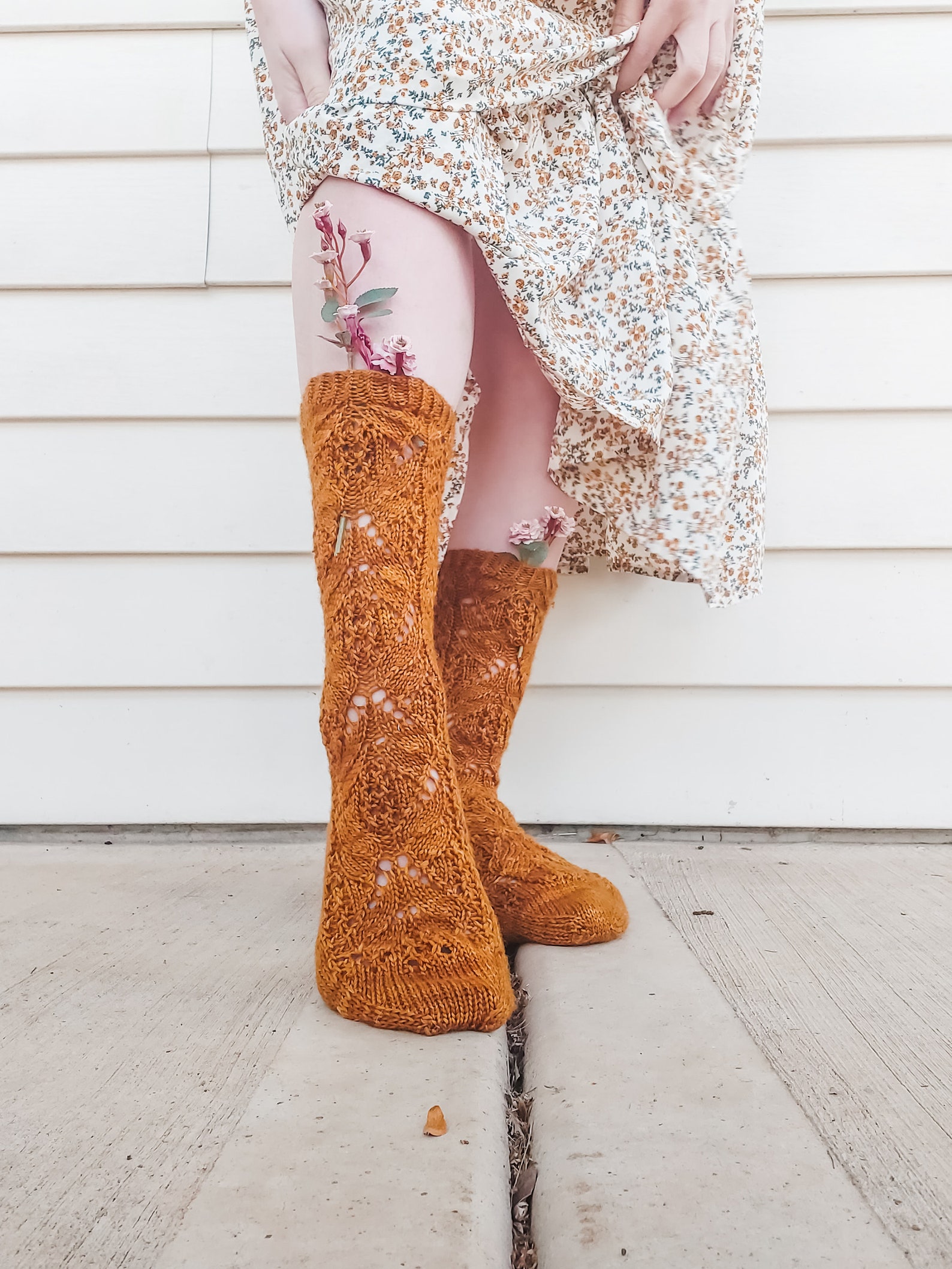The Isla Socks/ Lace Sock Knitting Pattern/ - Etsy