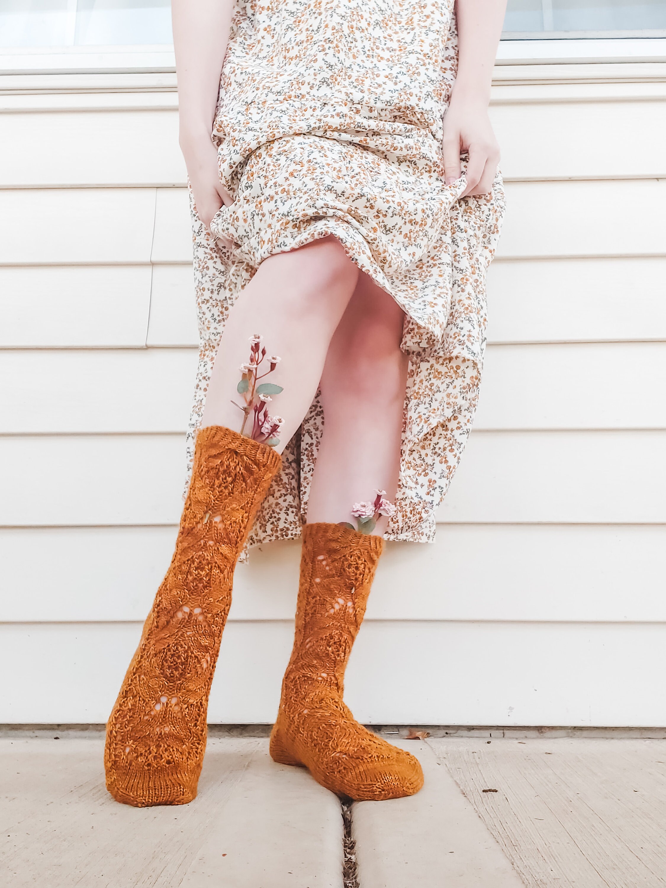 The Isla Socks/ Lace Sock Knitting Pattern/ - Etsy