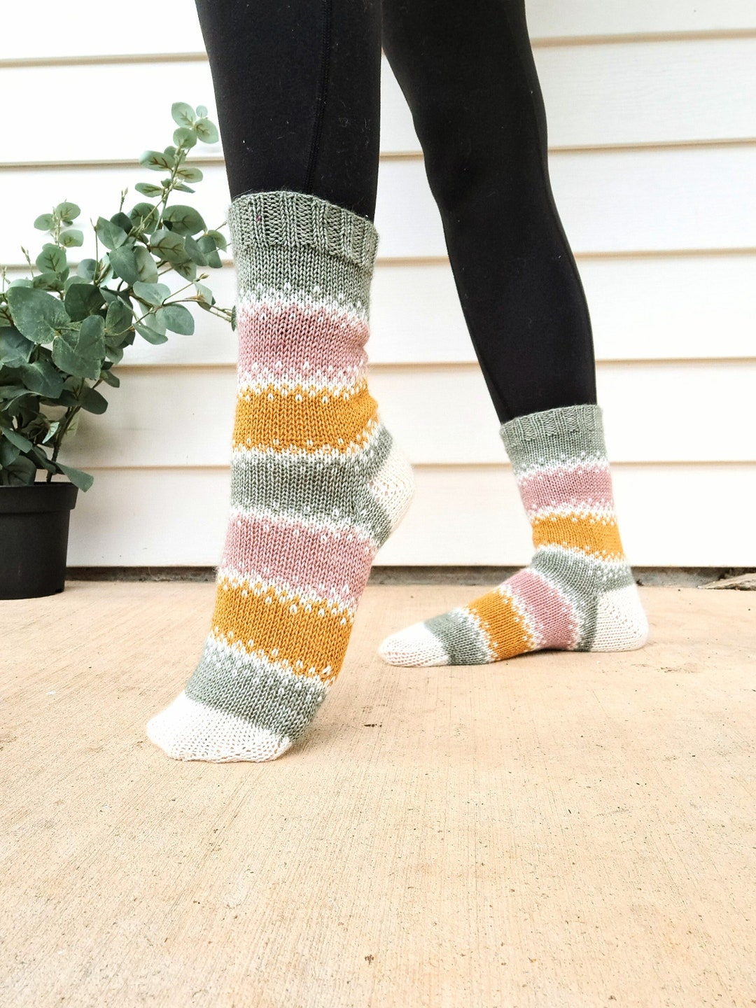 Quartet Socks/ Colorwork Sock Pattern/ Fair Isle Sock Knitting/ Scrappy ...