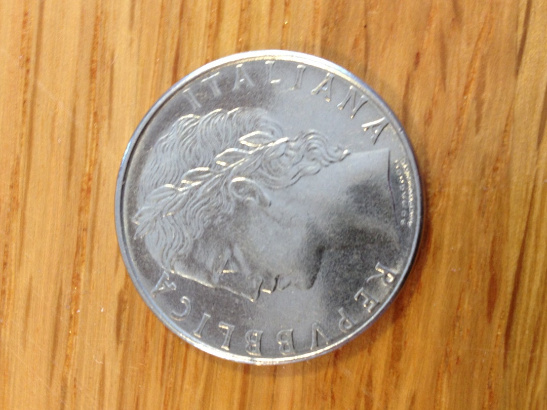 Vintage 1981 Italiana Repvbblica Coin - Etsy