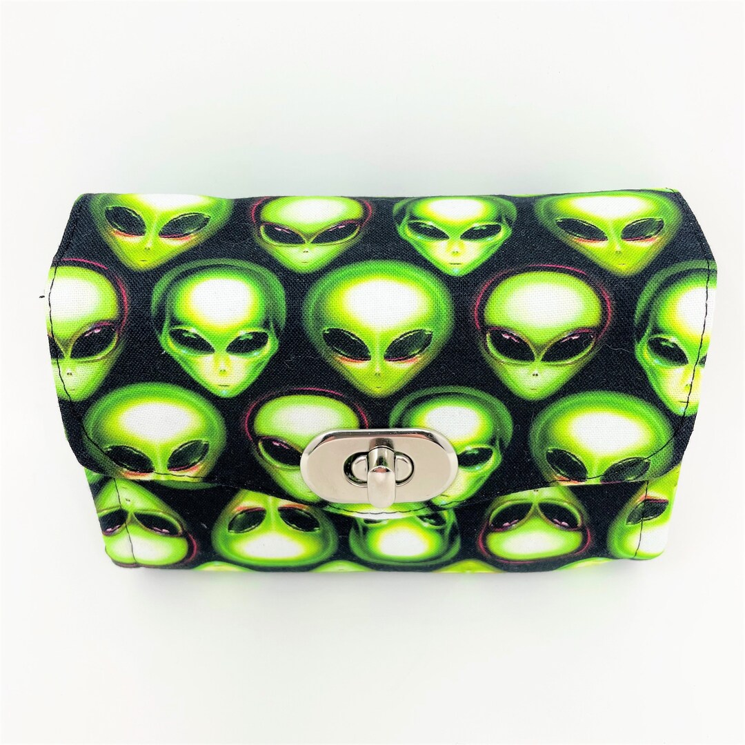 Aliens Outer Space Creature Spooky Creepy Scary Dark Halloween Spooky ...