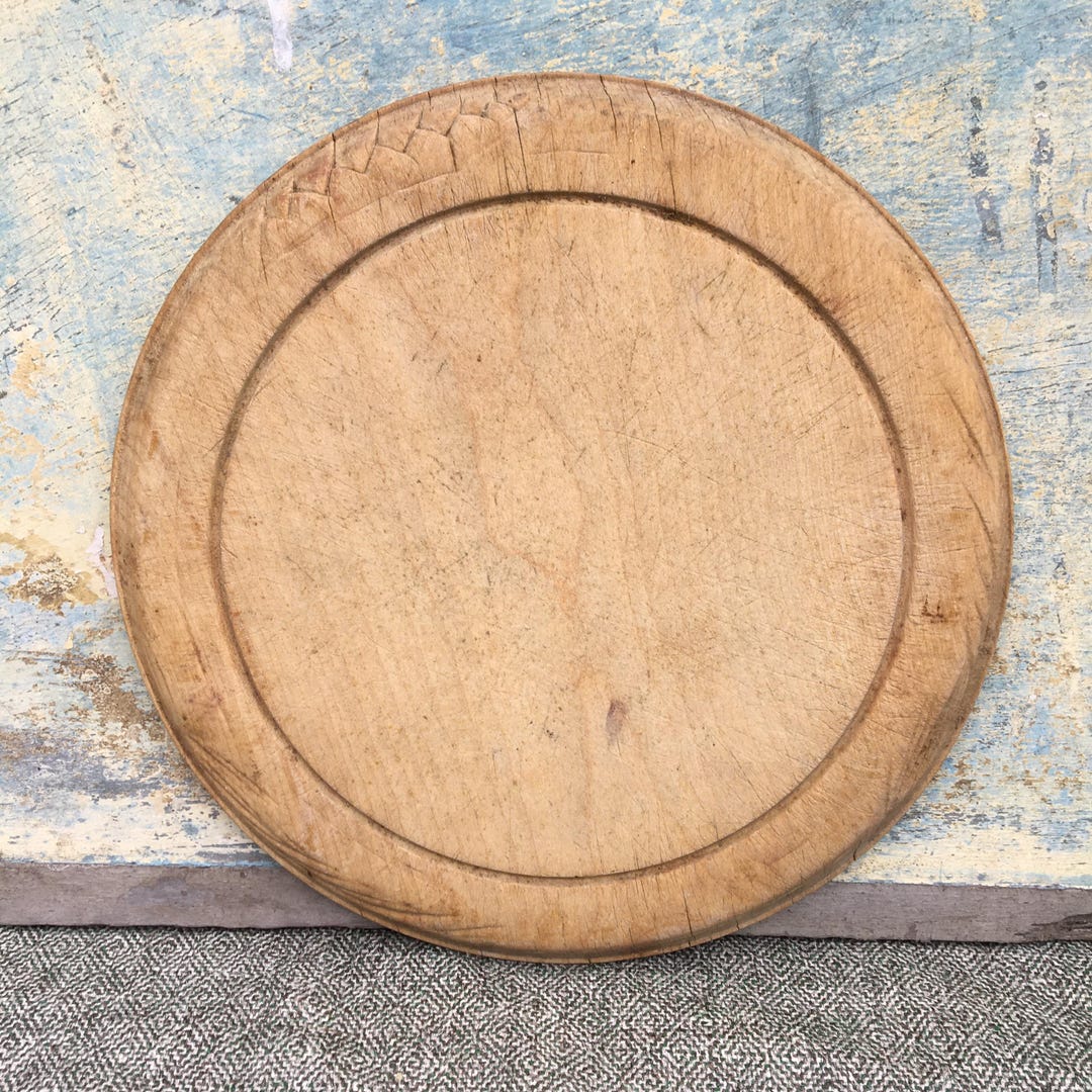 Antique Sycamore Wooden Bread Board With Age Worn Wheat Sheaf Carving ...