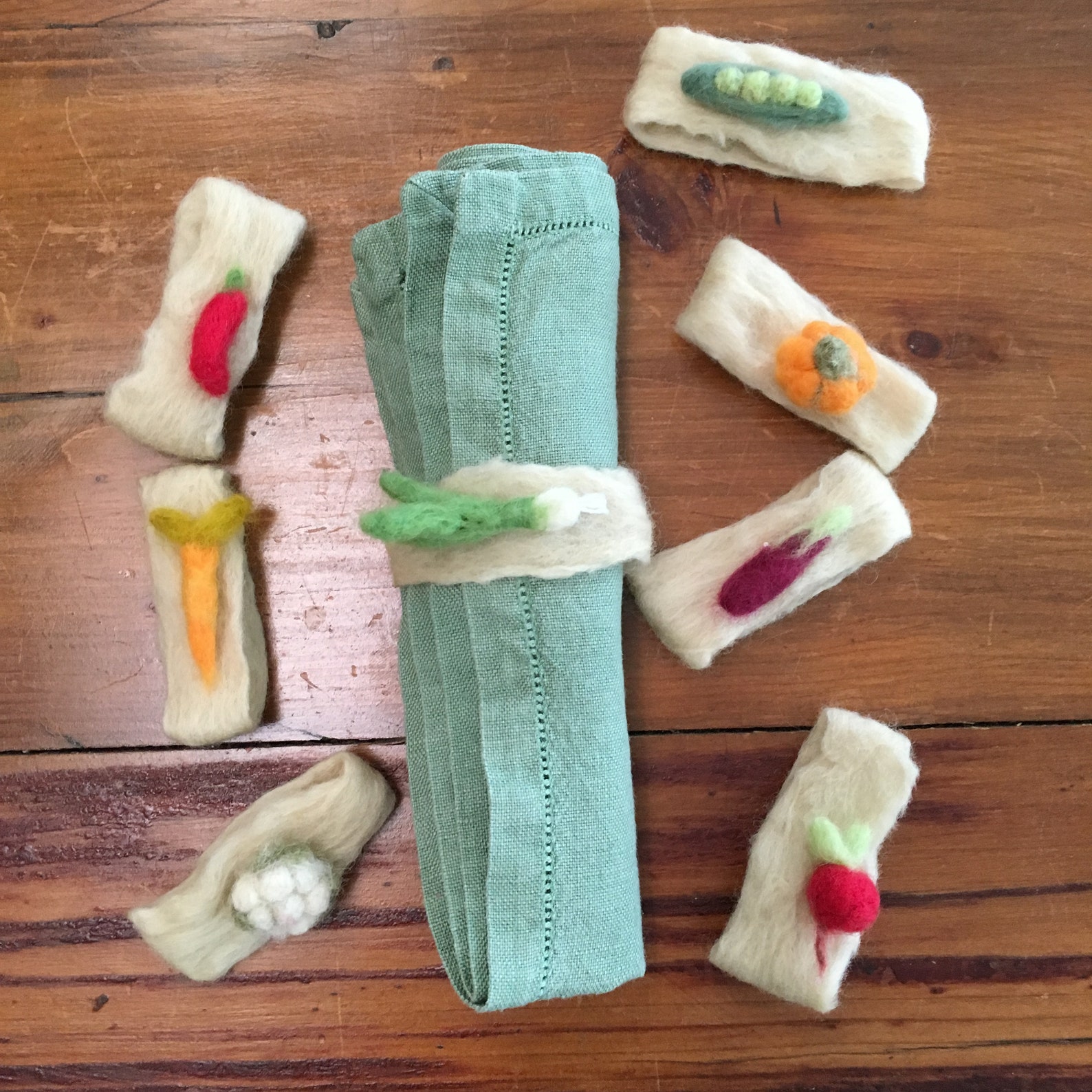 Set of 8 Felted Vegetable Napkin Rings - Etsy