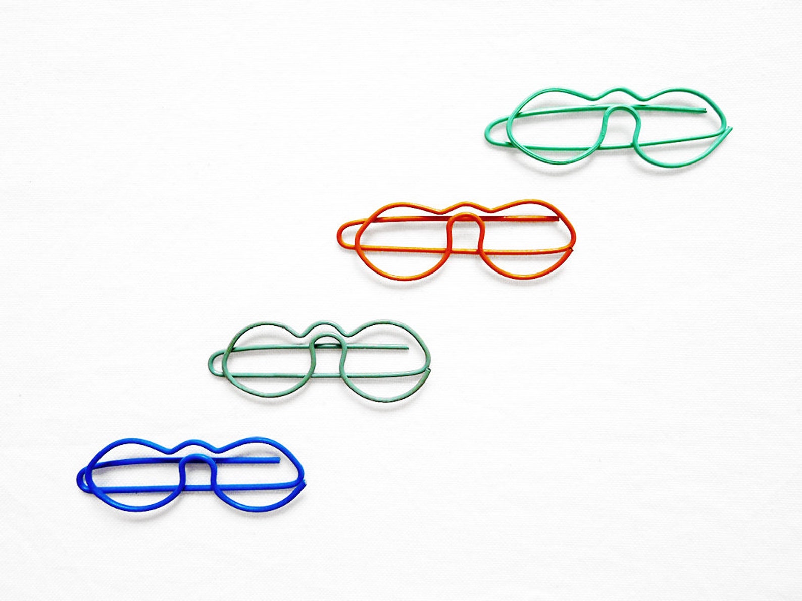 SPECS Shaped Wire Paper Clips 4 Pack in Assorted Colors (.6" X 1.5") - Etsy