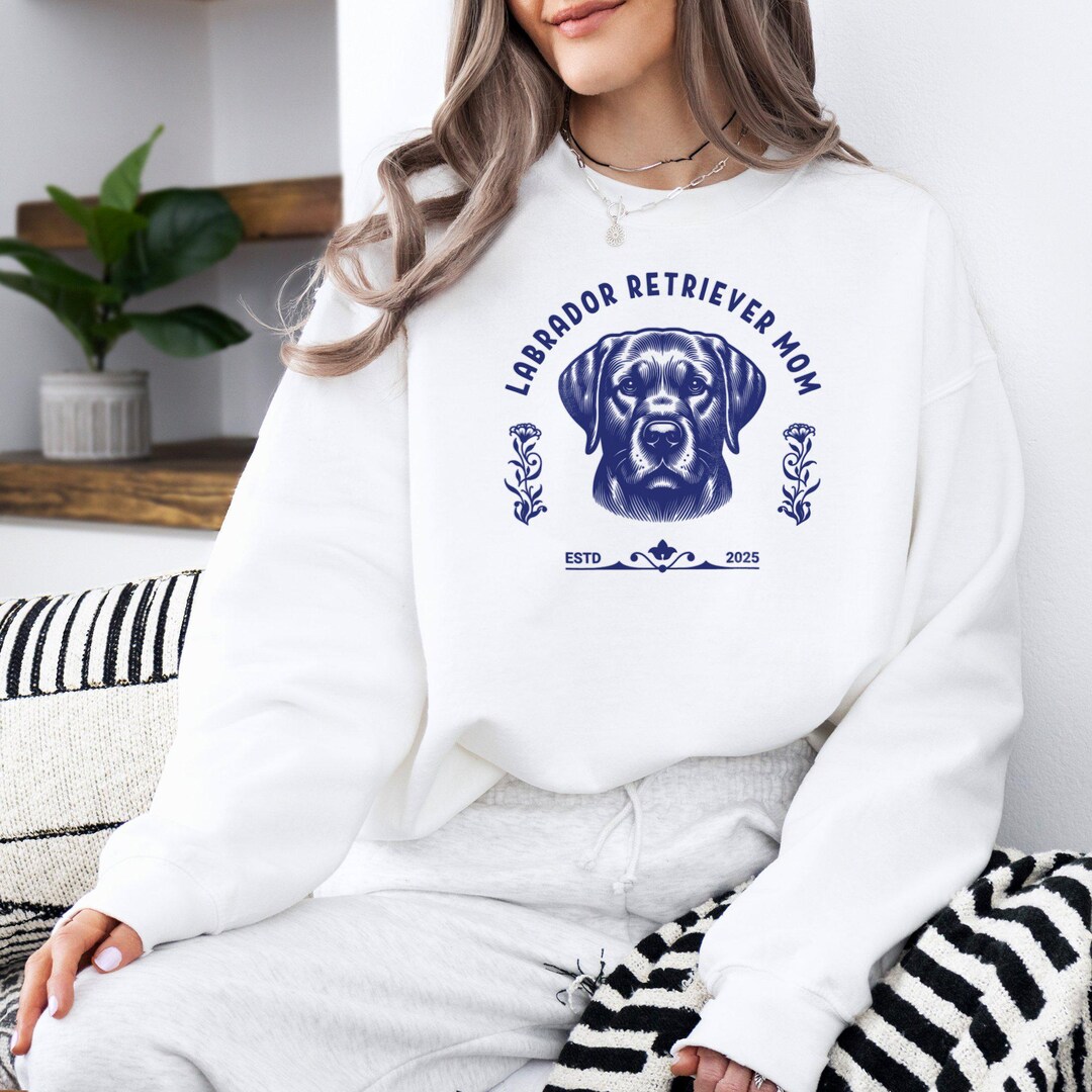 Personalized Labrador Retriever Sweatshirt, Dog Mom Gift, Gift for Dog ...