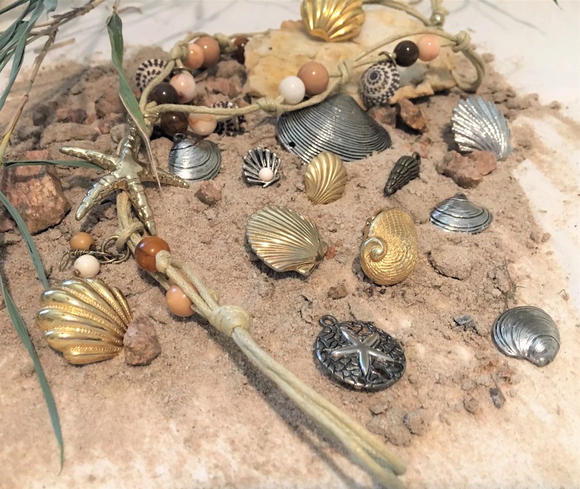 Sea Shell Assemblage Inspiration Collection, Assemblage Art, Assemblage ...