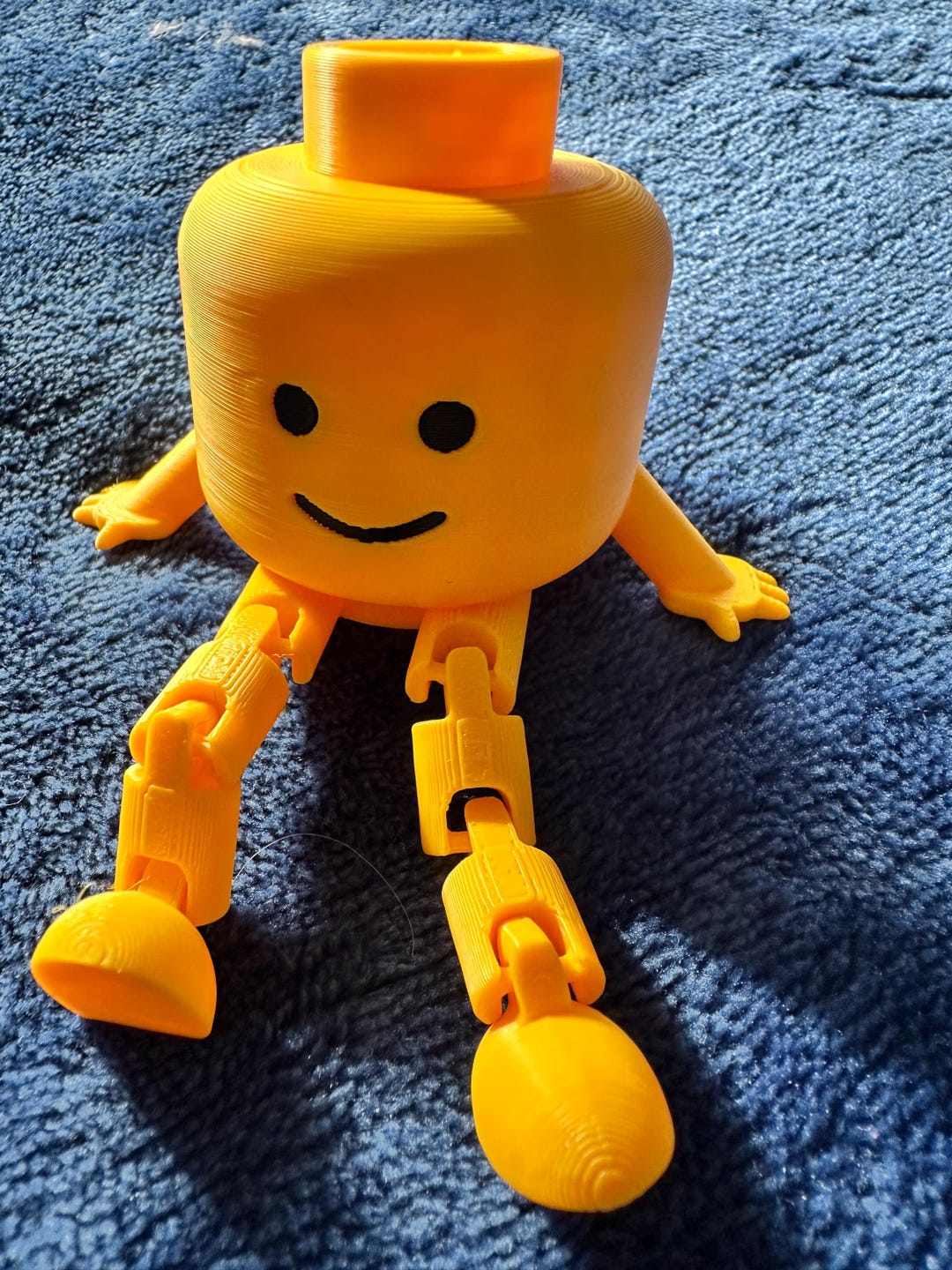 3D Printed Articulated Lego Head Figure, Dangly Legs - Etsy UK