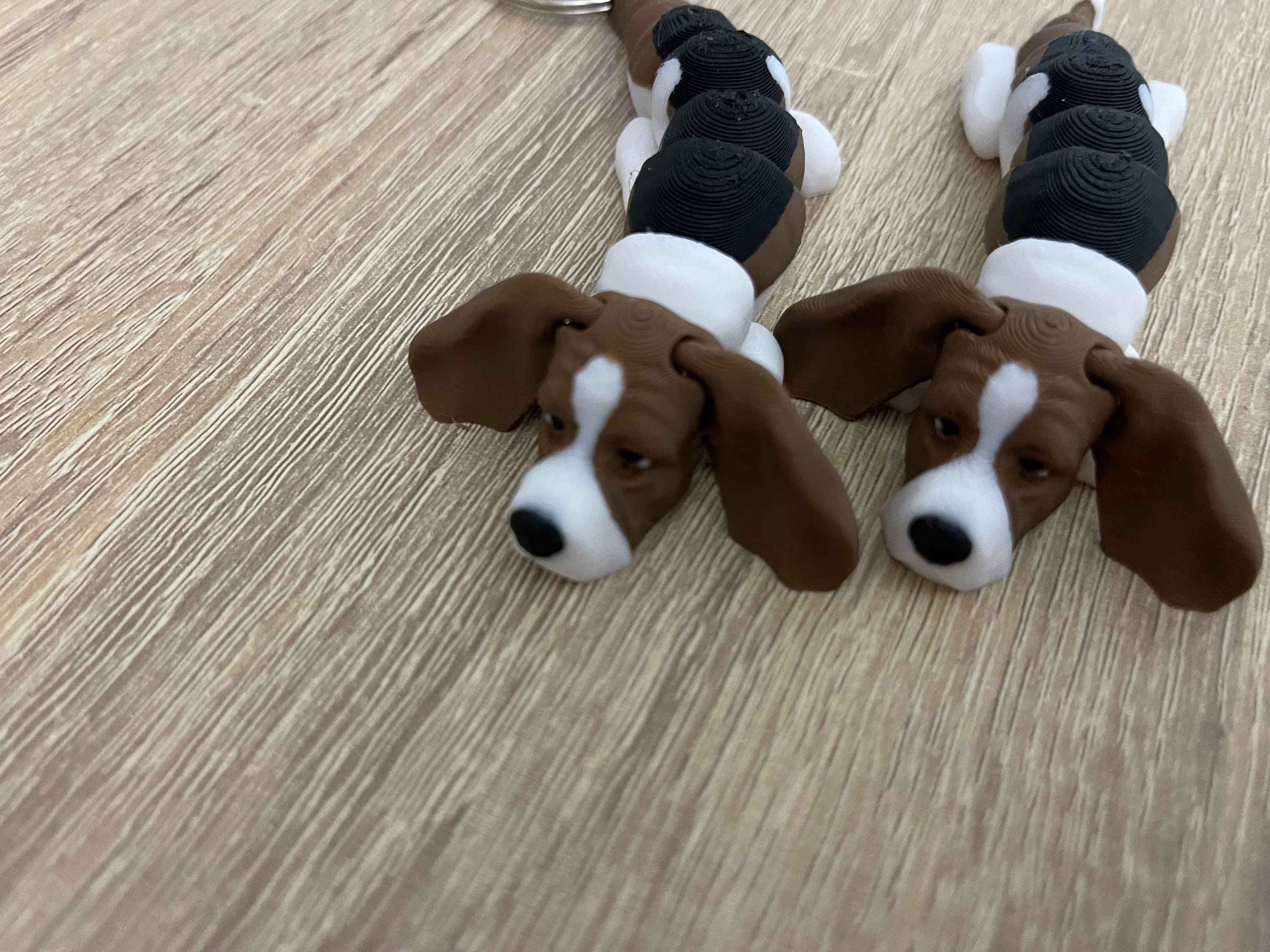 3D Printed Beagle Fidgets Articulated With Bonus Hole for Keychain Key ...