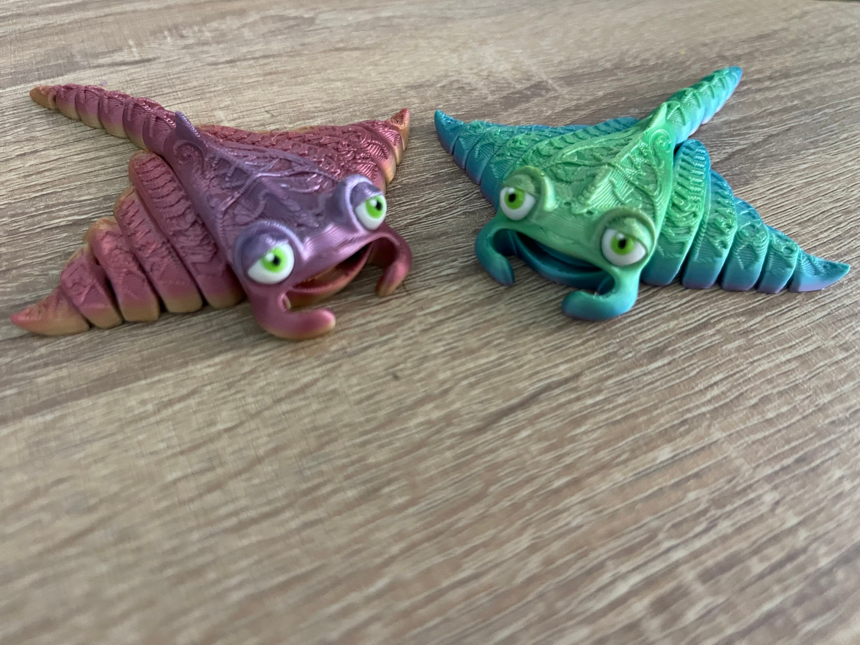 3D Printed Mini Manta Ray mystery Rainbow Colored Flexi Articulated ...
