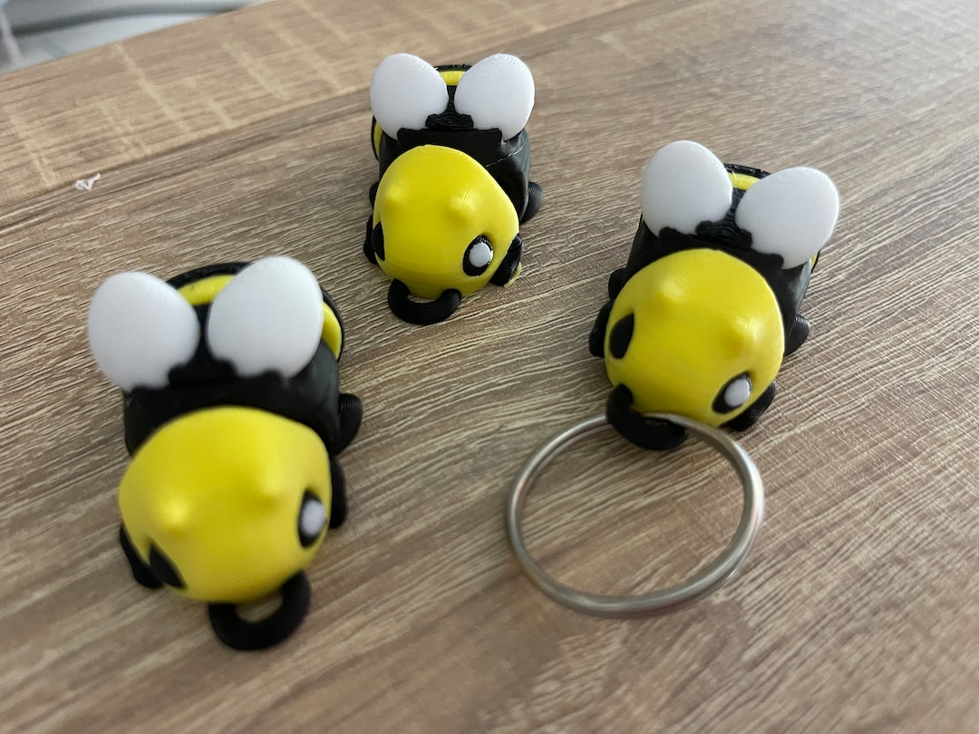 3D Printed Flexi Bee Keychain USA Made, PLA Articulate Flexi Figurine - Etsy