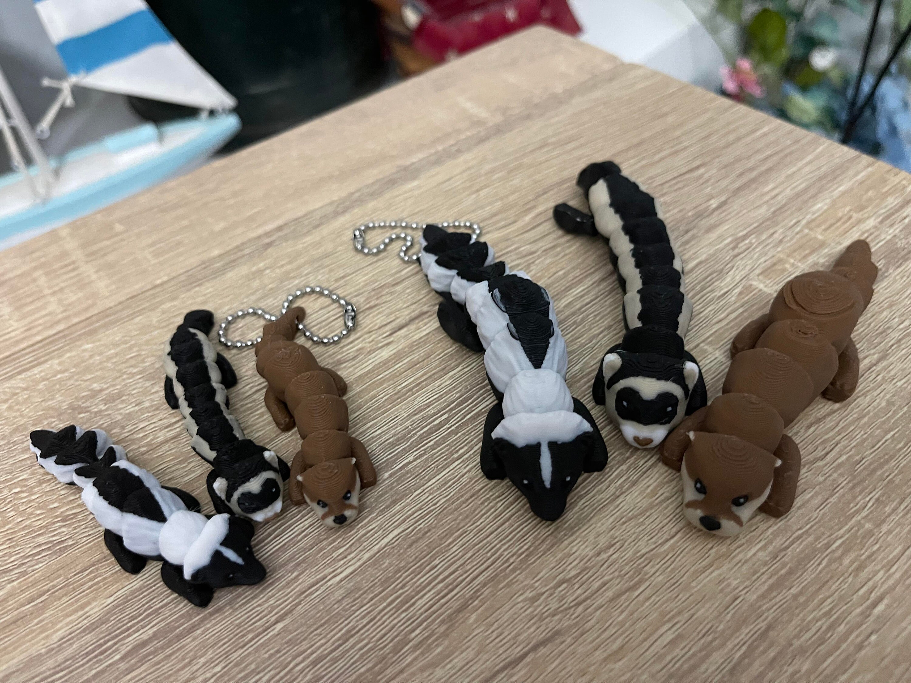 3D Printed Skunk, Ferret, or Otter in Momma or Baby Version Keychain ...