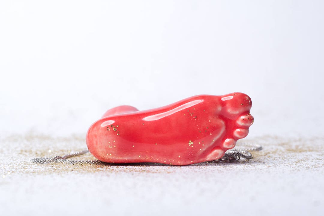 Foot Amulet Leg Pendant Running Jewelry Amulet Necklace Ceramic ...