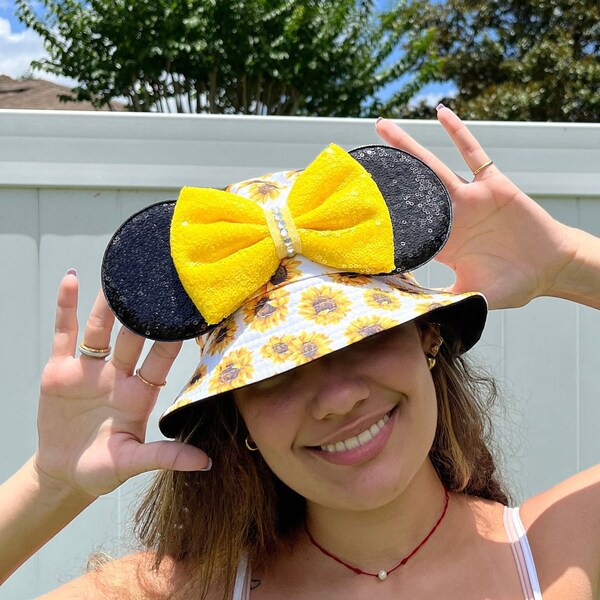 Mickey Mouse Sunflower - Etsy