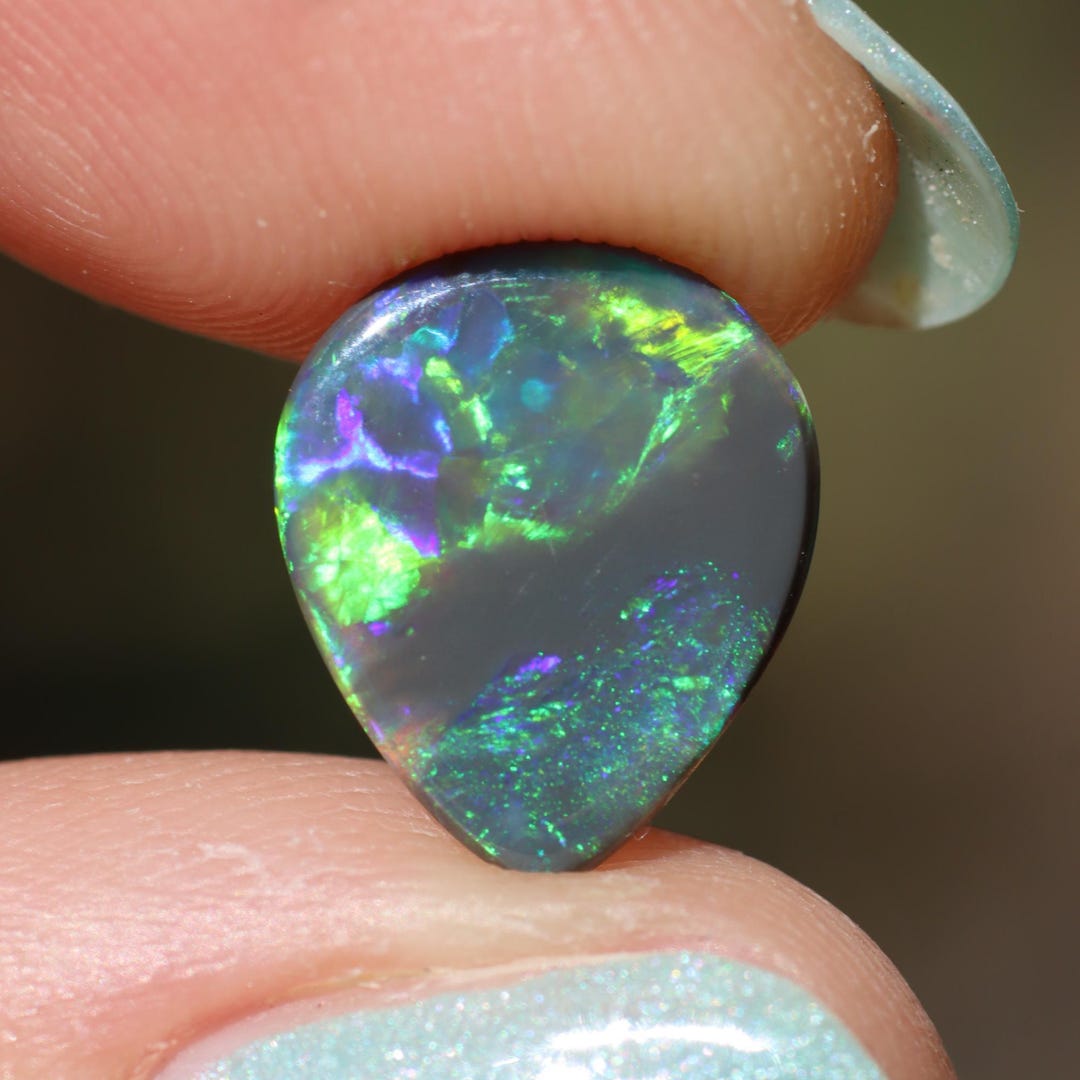 1.6ct Freeform Opal From Lightning Ridge: Natural Australian Gemstone ...