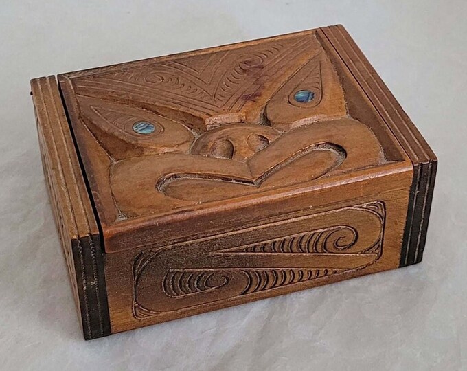 Vintage 1940s Rectangular Maori Tiki Hand Carved Wood Abalone Trinket ...