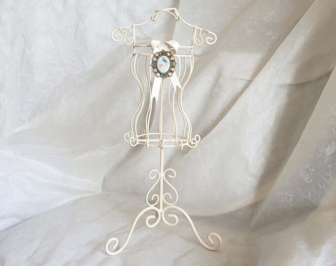 Vintage Beige Metal Mannequin Jewellery Stand, Pretty Wire Dress Design ...