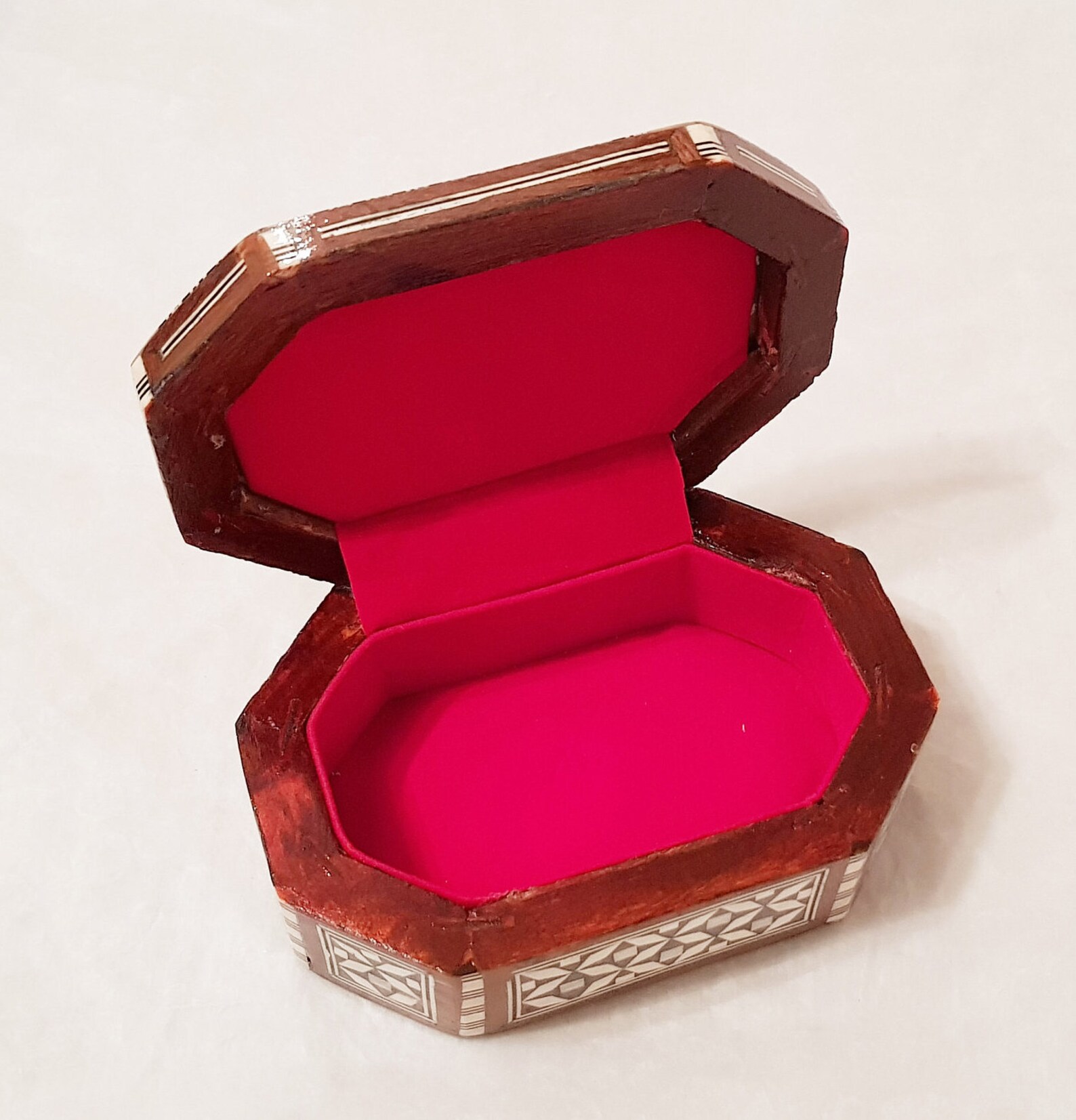 Vintage Hand Made Hexagonal Moroccan Marquetry Trinket Box, Decorated ...