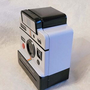 Unusual Vintage Style Polaroid Camera Storage Tin, Attractive Design in ...