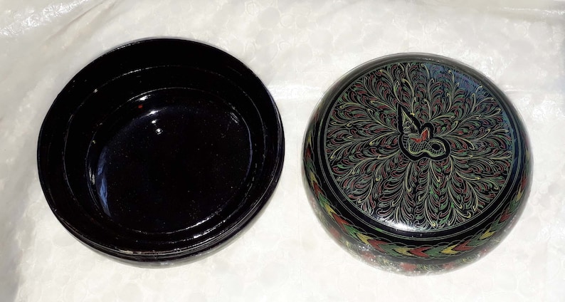 Set of 3 Hand Painted Oriental Nesting Boxes Embellished With an an ...