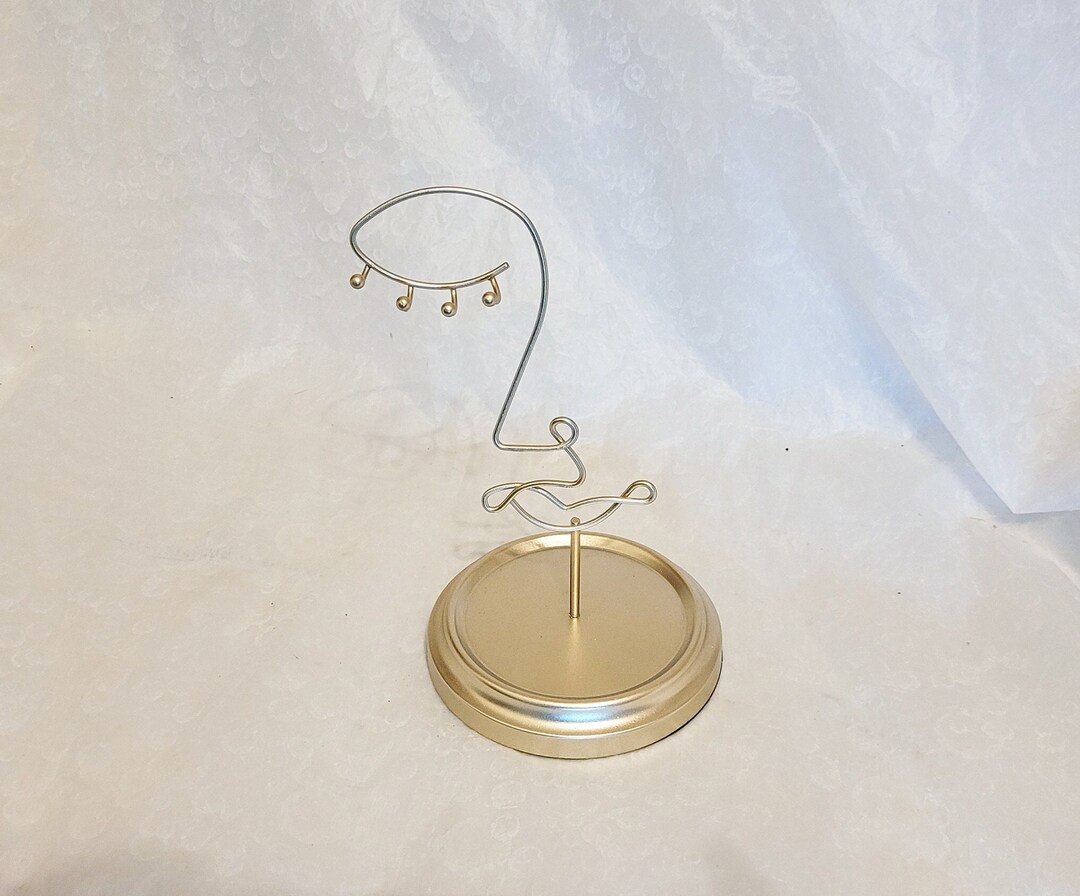 Vintage Gold Metal Jewellery Stand, Beautiful Eye & Lip Design With 4 ...