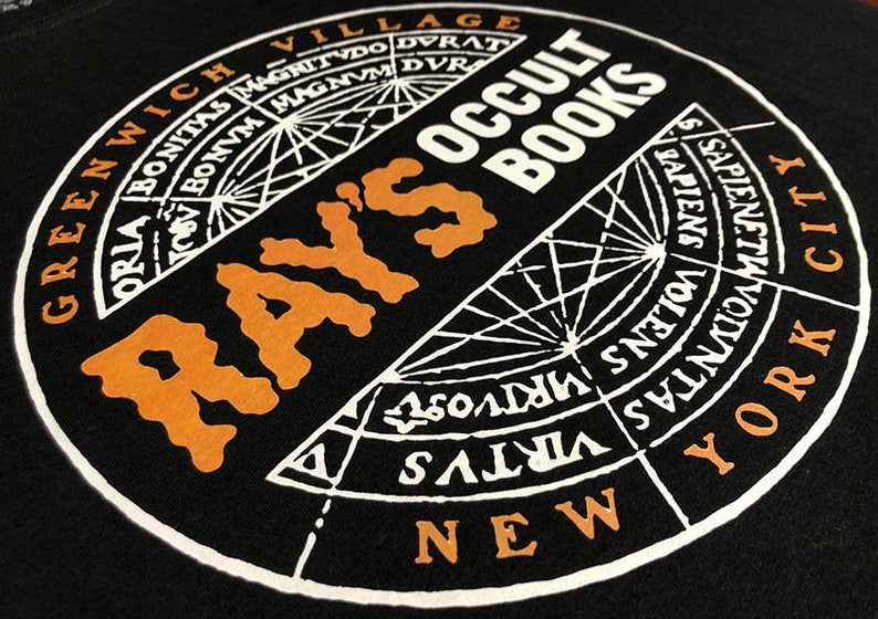 Ray's Occult Books T-shirt - Etsy Israel